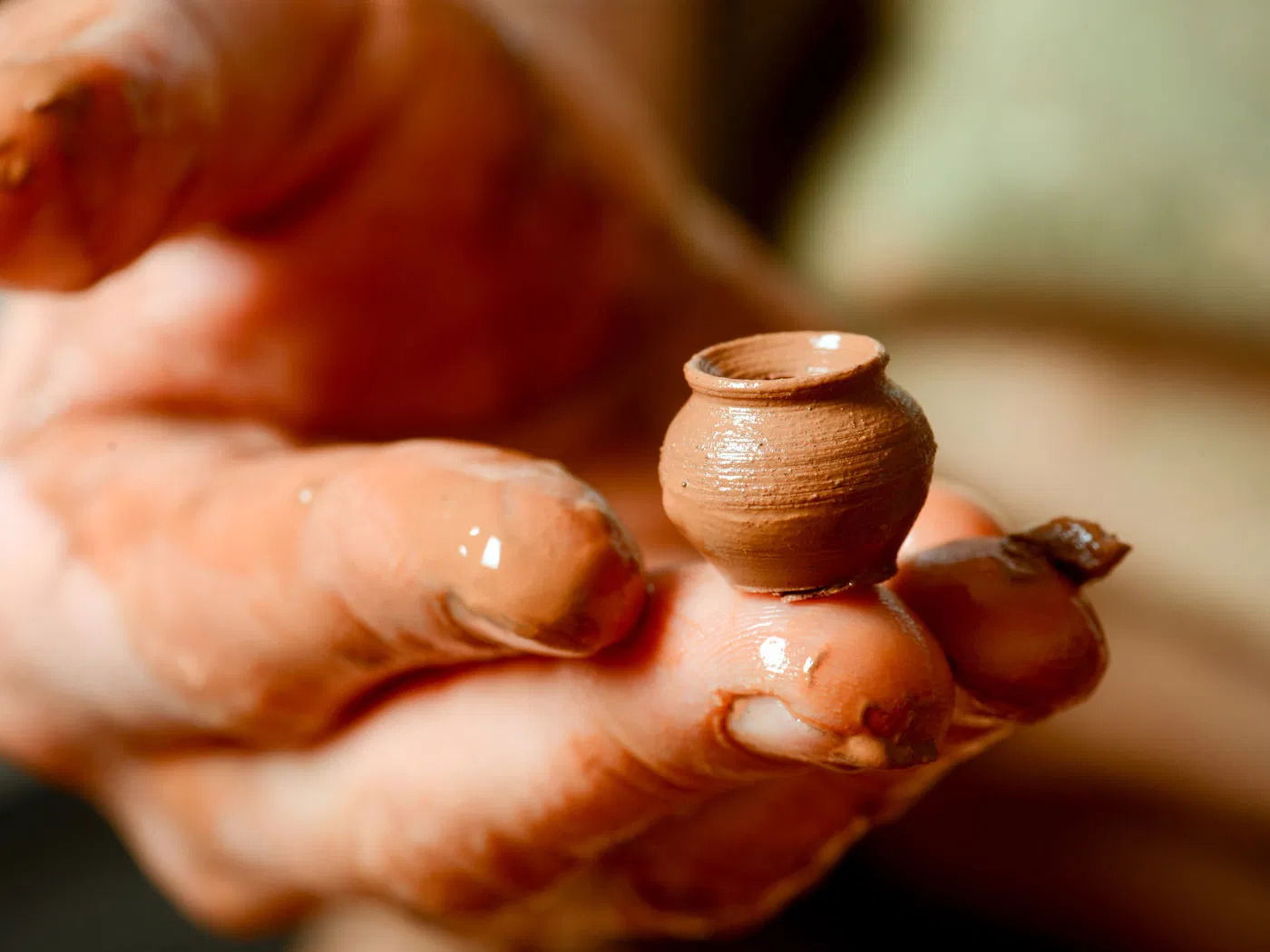 Sermon Outline – Jeremiah 18:1-6: The Vessel in the Potter’s Hand - Bible