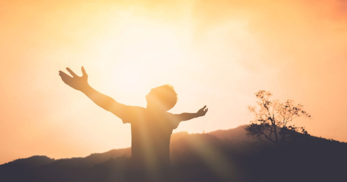 Prayer to God, with full focus. || Oracion a Dios, con enfoque pl...