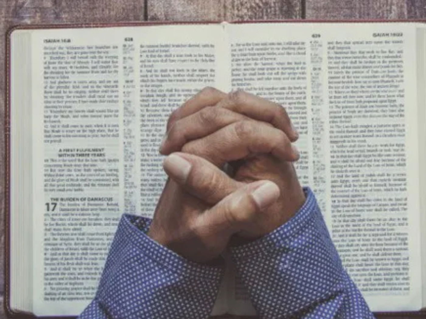 Cómo debemos buscar a Dios y acercarnos a él según la Biblia (8 ...