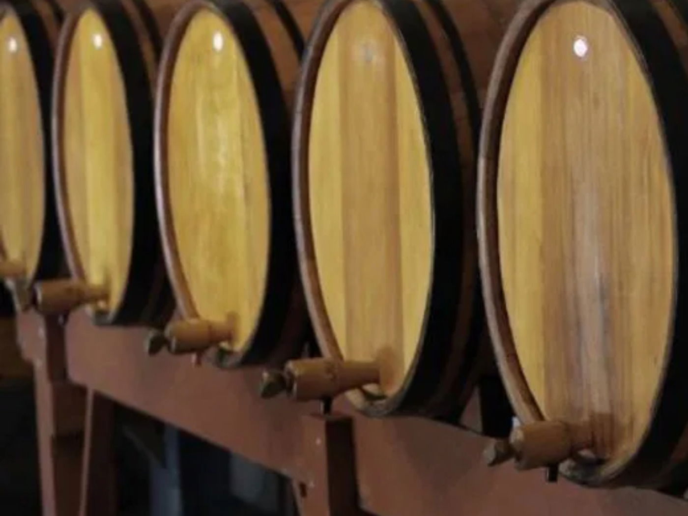 Jesús convierte el agua en vino: el primer milagro de Jesús explicado ...