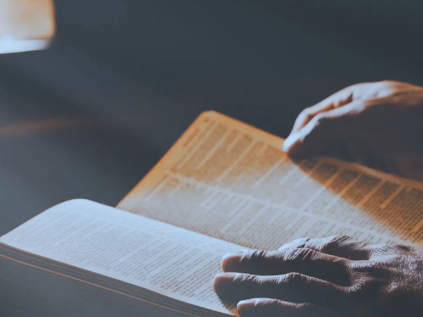 Resumen explicado del libro de Hebreos (estudio bíblico) - Biblia