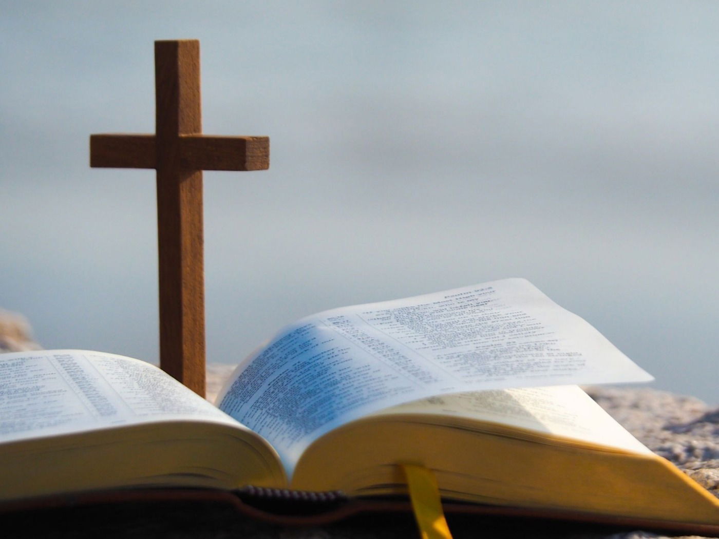 41 temas para un culto de doctrina cristiana y enseñanza bíblica - Biblia