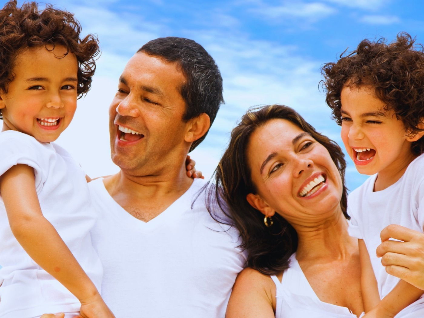 27 versículos para edificar la familia (palabras para fortalecer el hogar) - Biblia