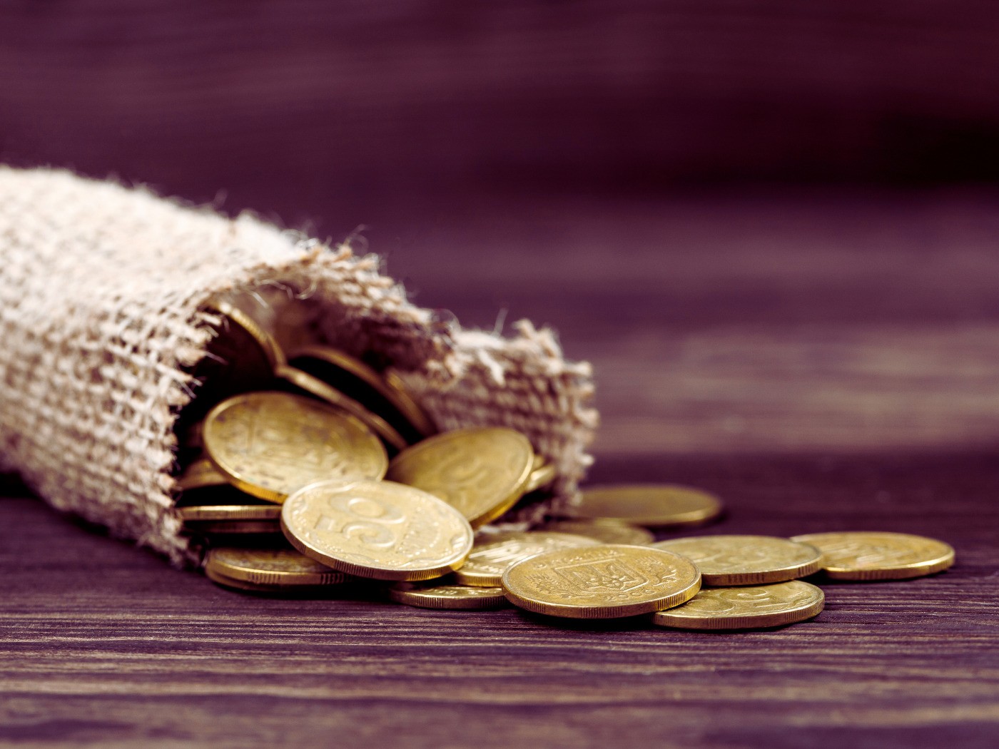 Ananias e Safira (passagem bíblica) ↪️ - Bíblia